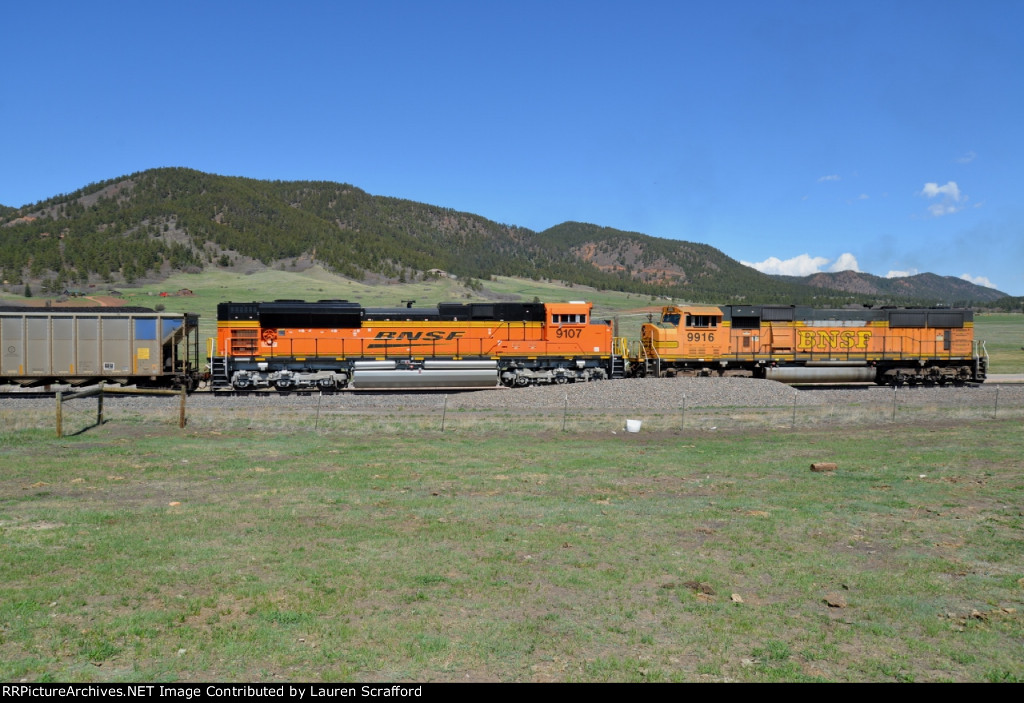 BNSF DPUS 9107 and 9916 S/B